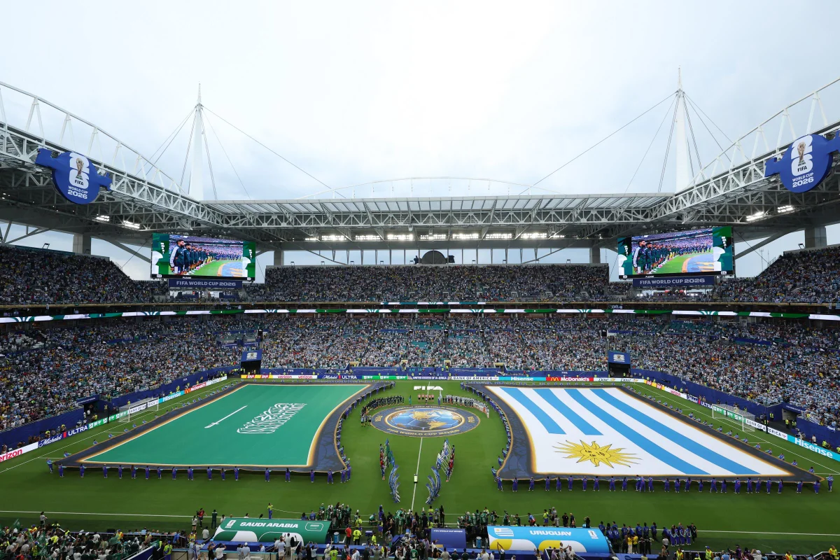 Fifa altera protocolo para bandeira saudita por declaração de fé islâmica
