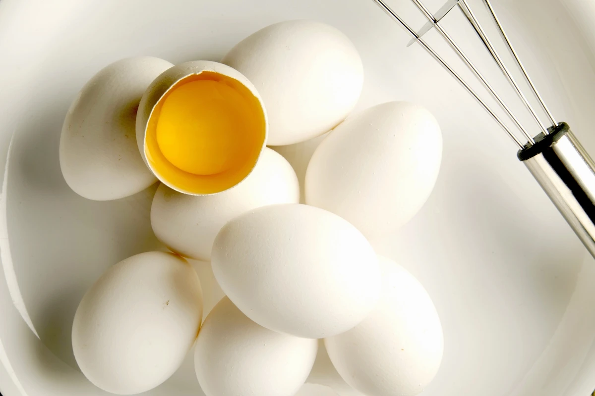 Clara, gema ou ovo inteiro: veja a parte mais nutritiva para o corpo