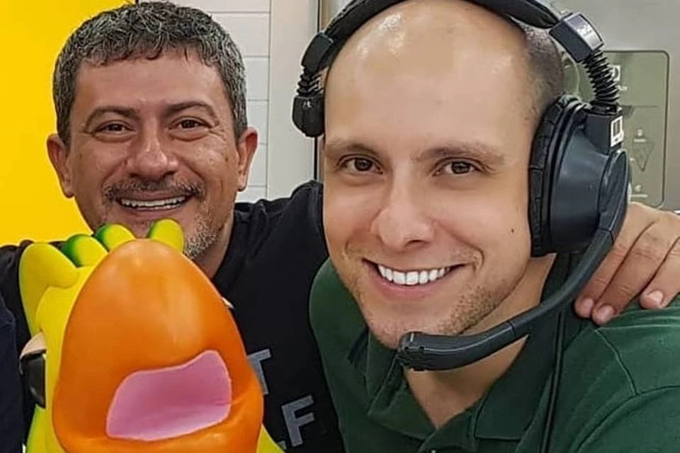 Repórter e amigo de Tom Veiga diz que equipe está chocada com morte