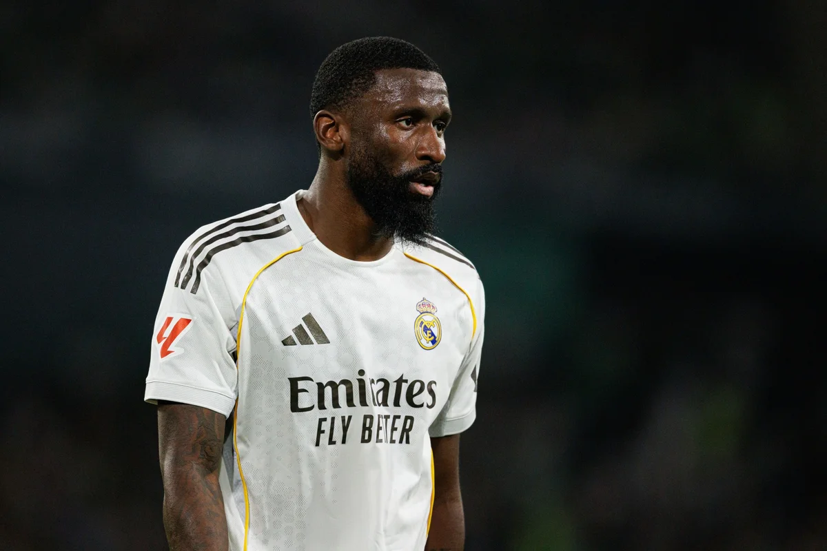 Real Madrid anuncia renovação de Rudiger por mais uma temporada