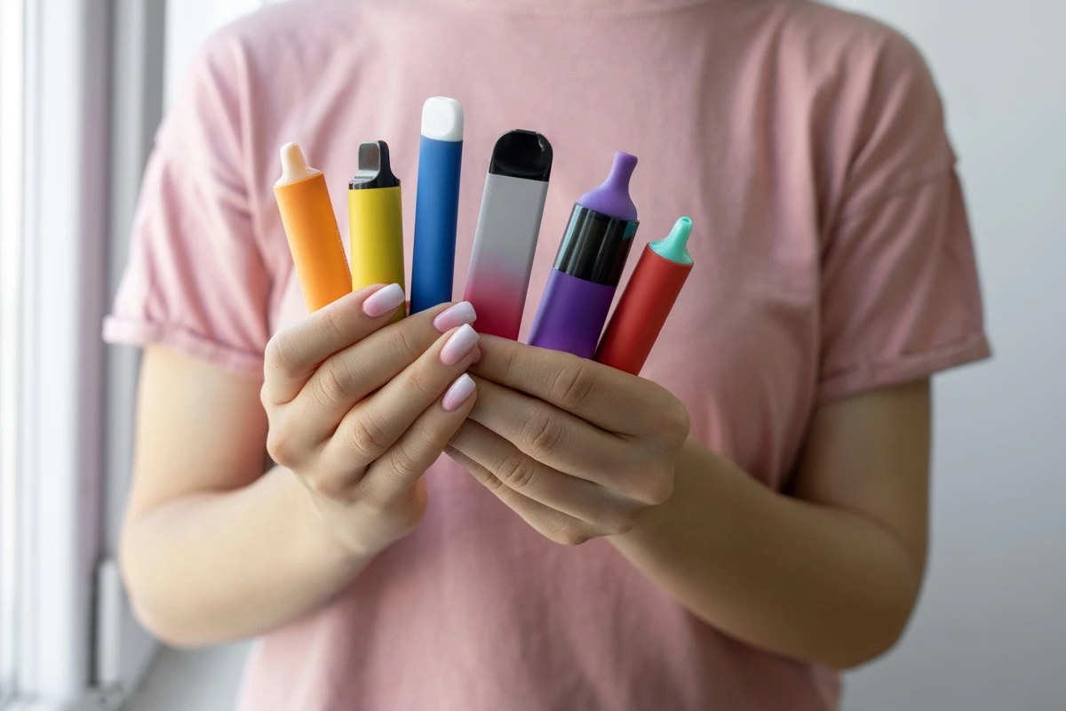 Vape e cigarro aumentam risco de ansiedade em adolescentes