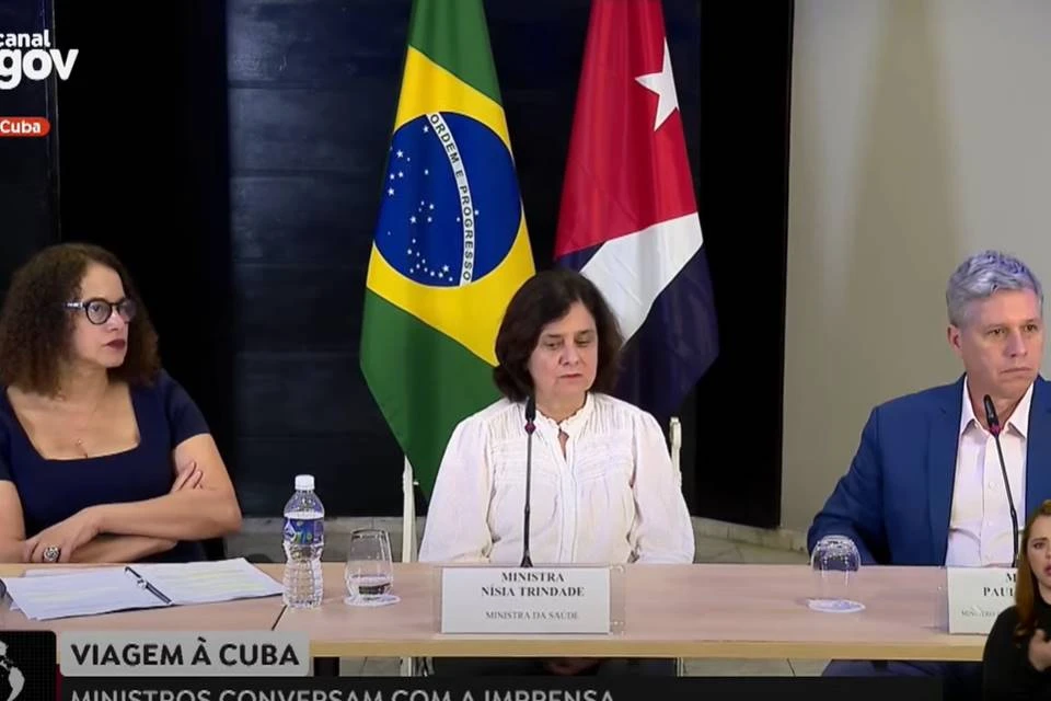 Ministros de Lula citam "retomada" de relações com Cuba após 6 anos